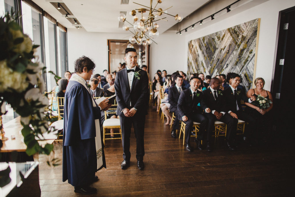 Canoe Restaurant Wedding Pictures by Toronto Photographer